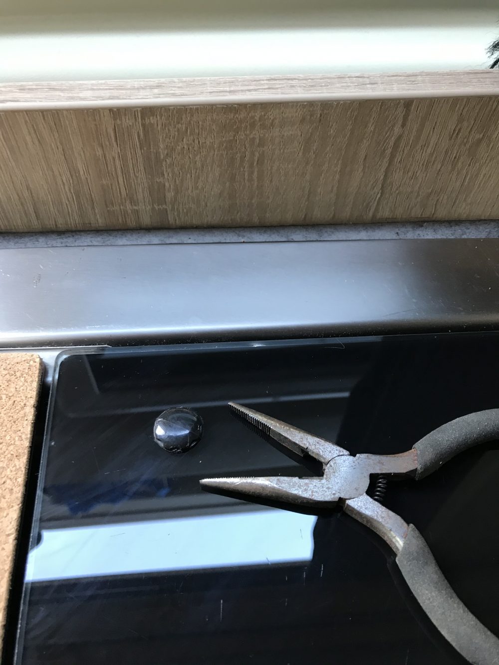Womo-DIY / Dometic Glasabdeckung von Gaskocher & Spüle mit Kork ...